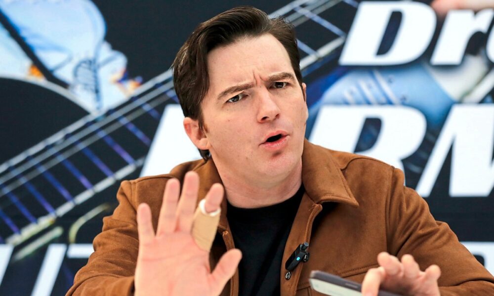 Former Nickelodeon Star Drake Bell Facing Money Woes After Pleading ...