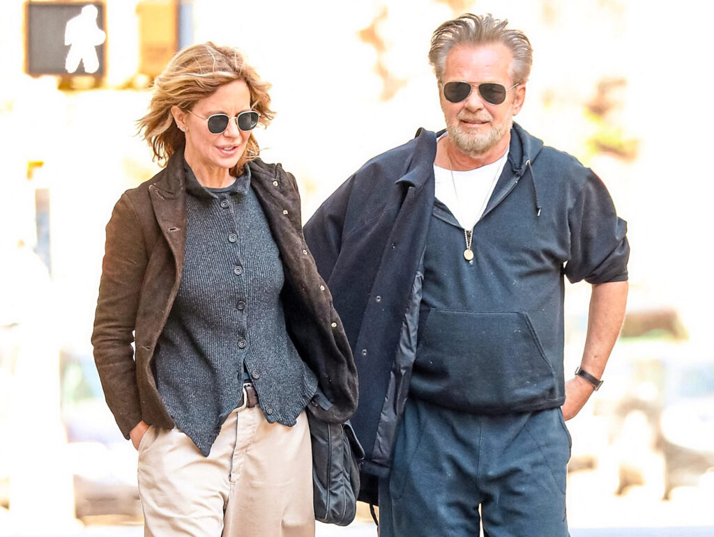 Meg Ryan Has Become a ‘Master of No-Strings Attached Dating’ After John ...